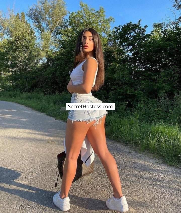 +447570991244 30Yrs Old Latin Escort Brunette Brown Eyes DD Cup 40KG 165CM Tall London: