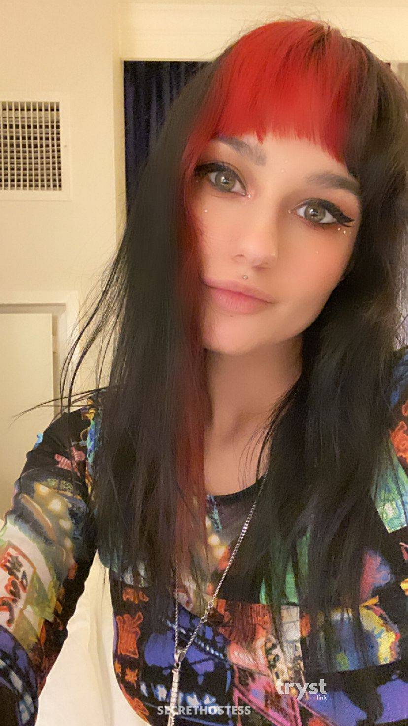 Phoebe Winter - your favorite goth gf Escorts San Diego CA USA