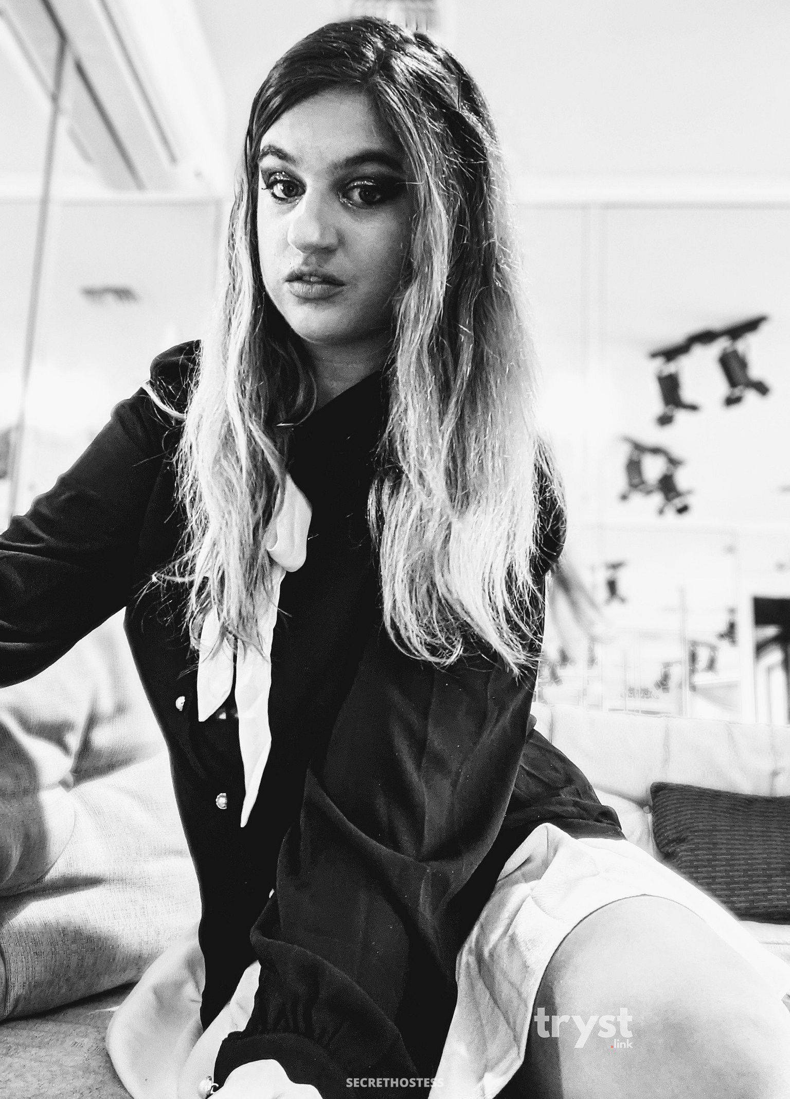 +15203547265 Avery Lee - Sweet and simple girl: Escort