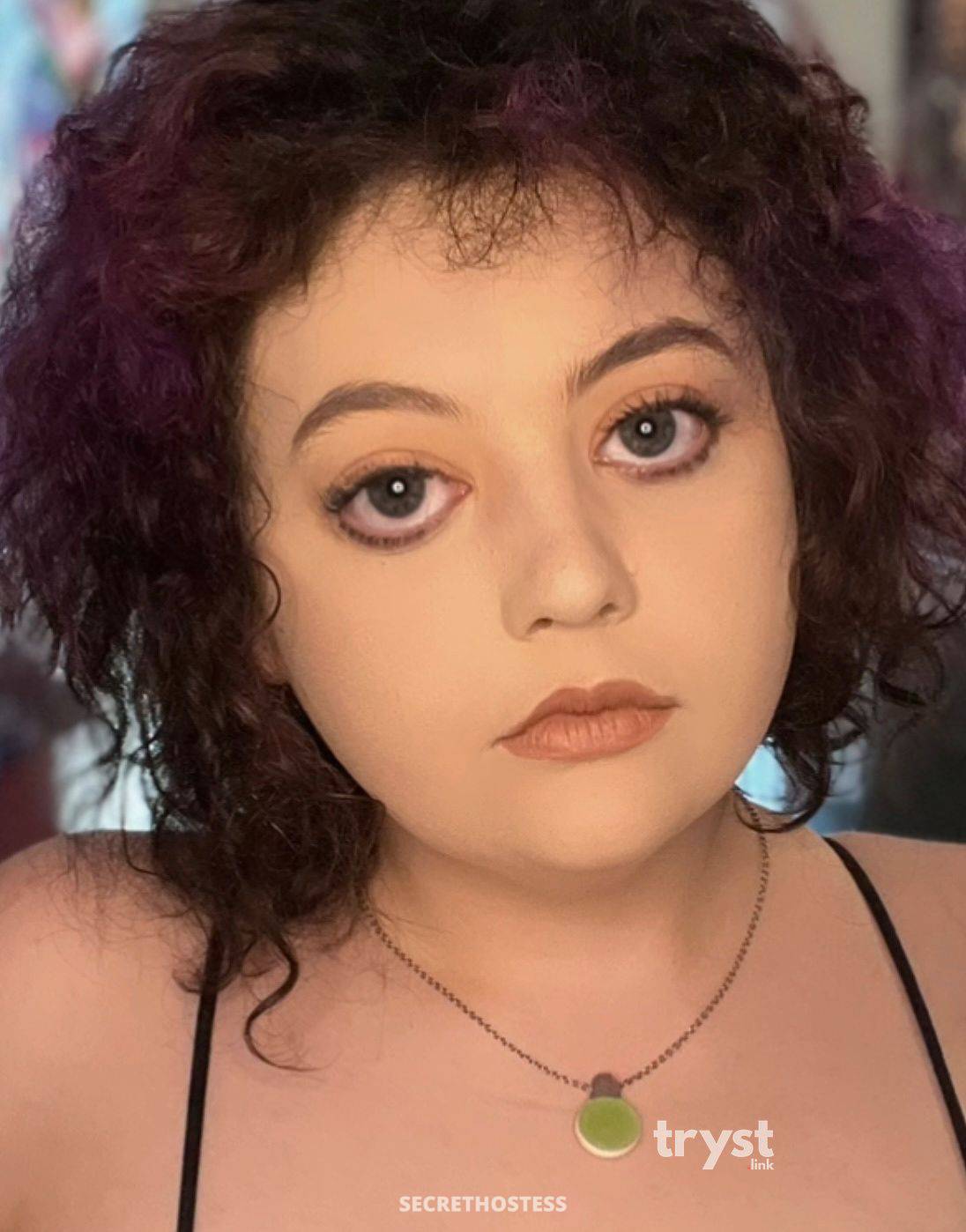 KrystaSuxxx - Juicy fantasy: Escort Wilmington NC, BBW