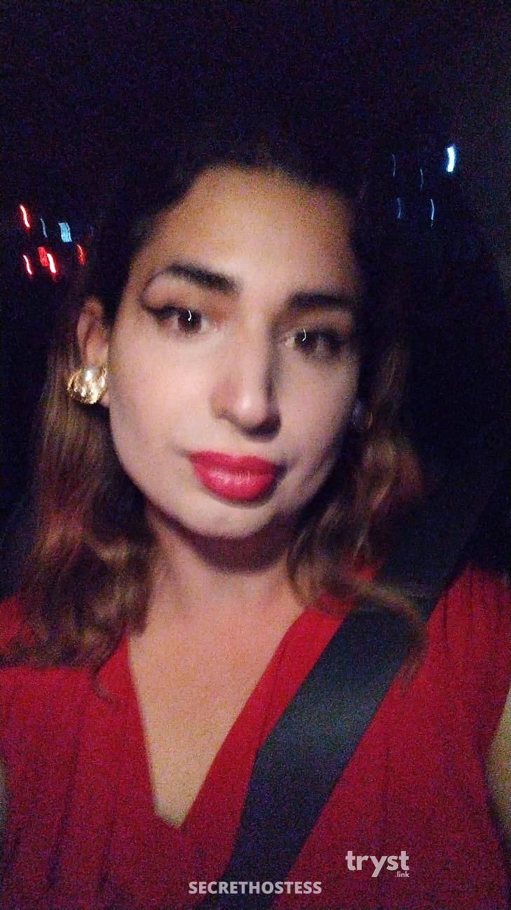 Jessica Latina: Escort Houston TX - Hispanic Brunette