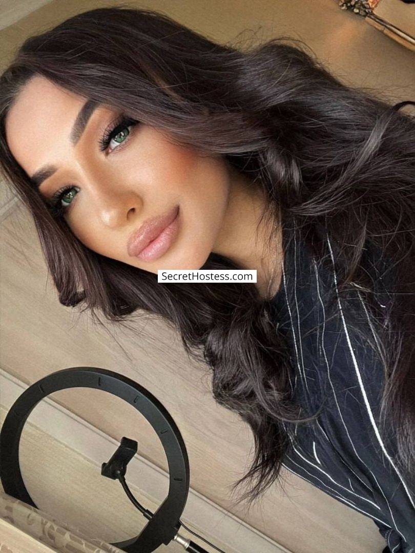 +447399828062 23Yrs Old Escort Brunette Green Eyes B Cup 49KG 165CM Tall London: