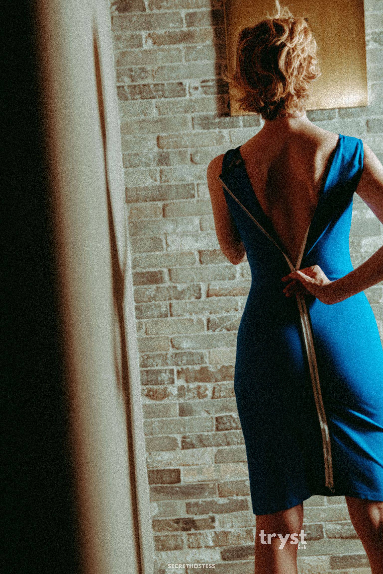 Liv Clair - Classy wild fun. Escorts Los Angeles CA USA