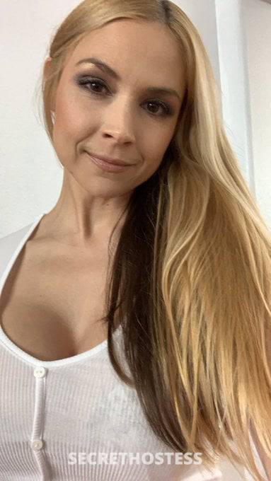 +16627534703 Hopemion: Escort Chicago IL - Asian