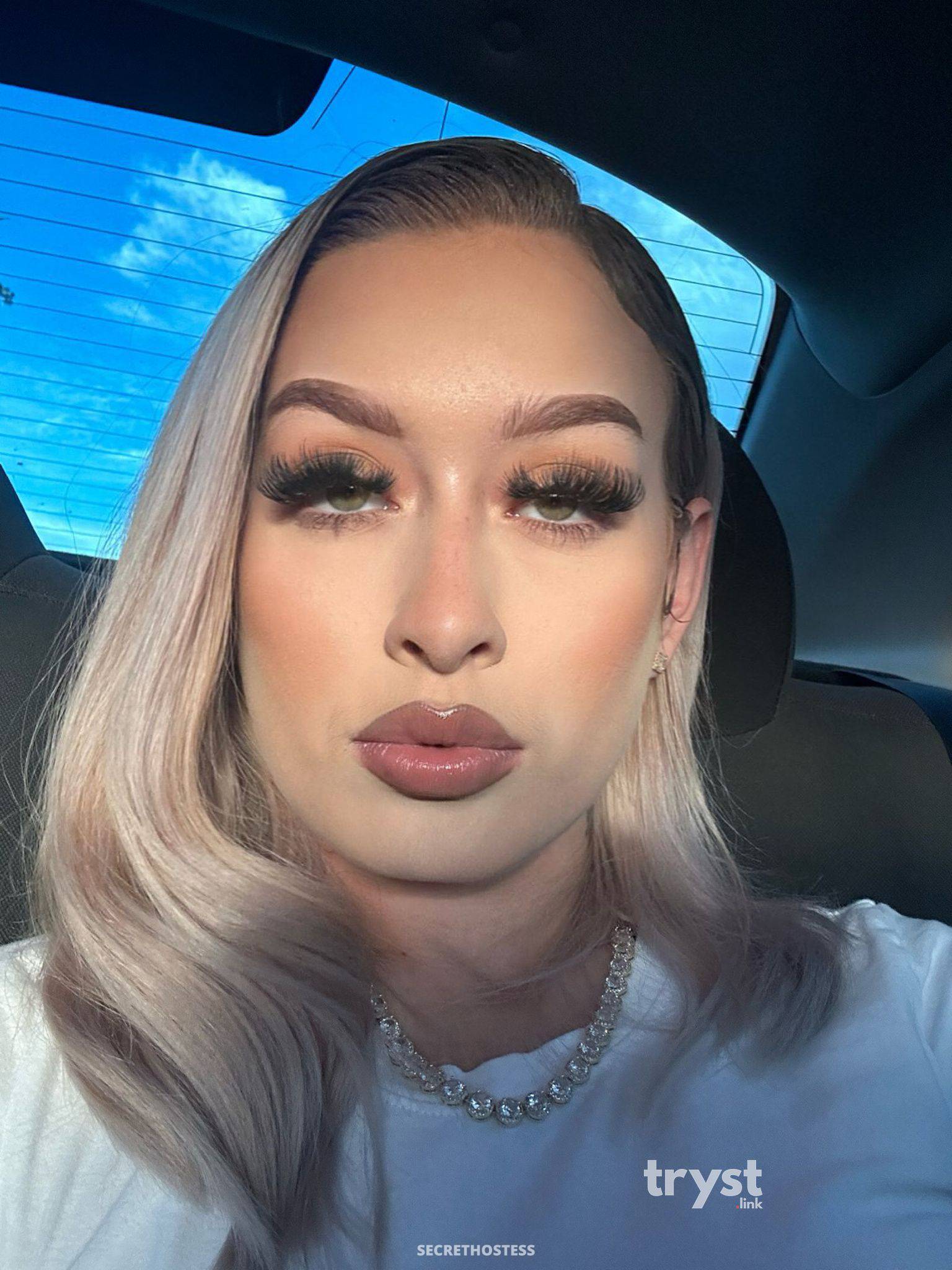 Autumn - Blondes have more fun Escorts Tempe AZ USA