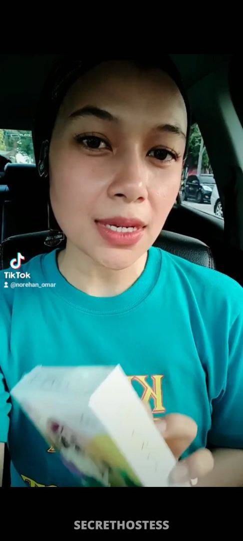 Agency, escort: Kuching - Malaysian