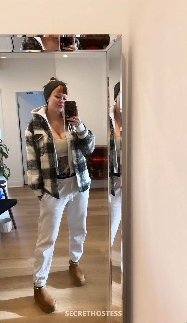 Sexy escort available right now for hookup meetup.... Escorts Ames IA USA