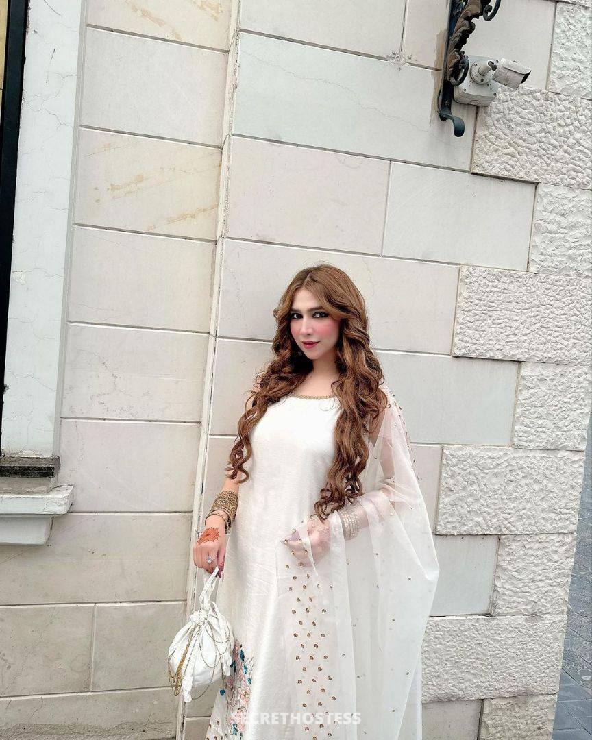 Isha Escorts Dubai UAE