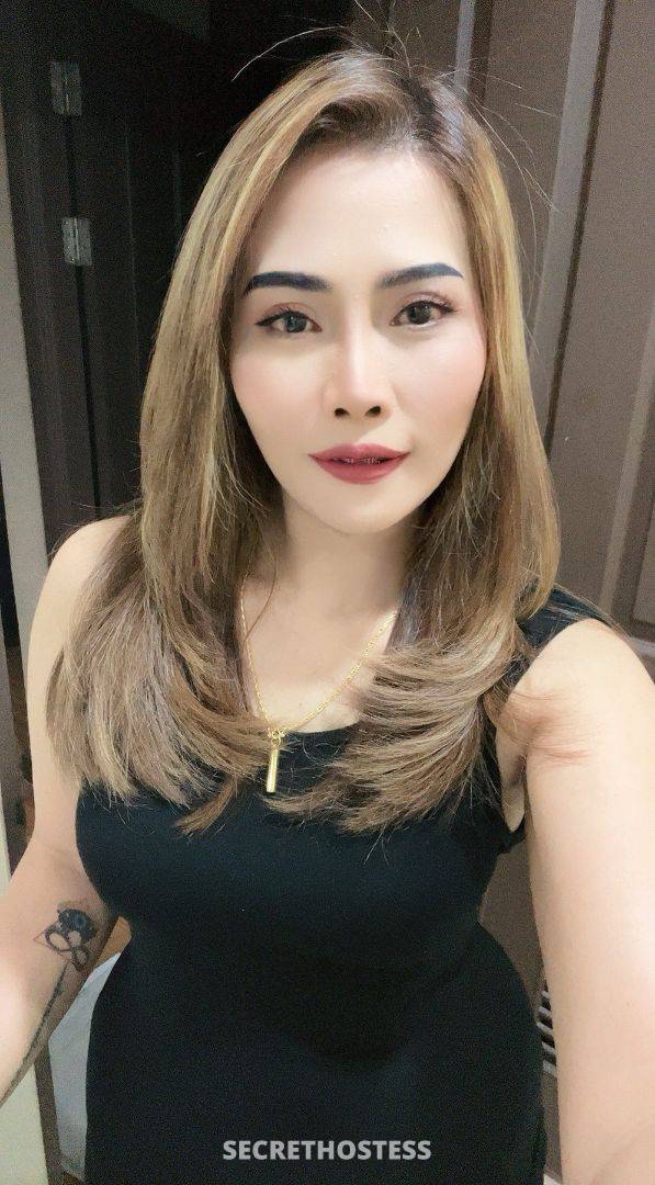 Kiky, escort: Rayong - Asian Blonde, Shaved Pussy - 37